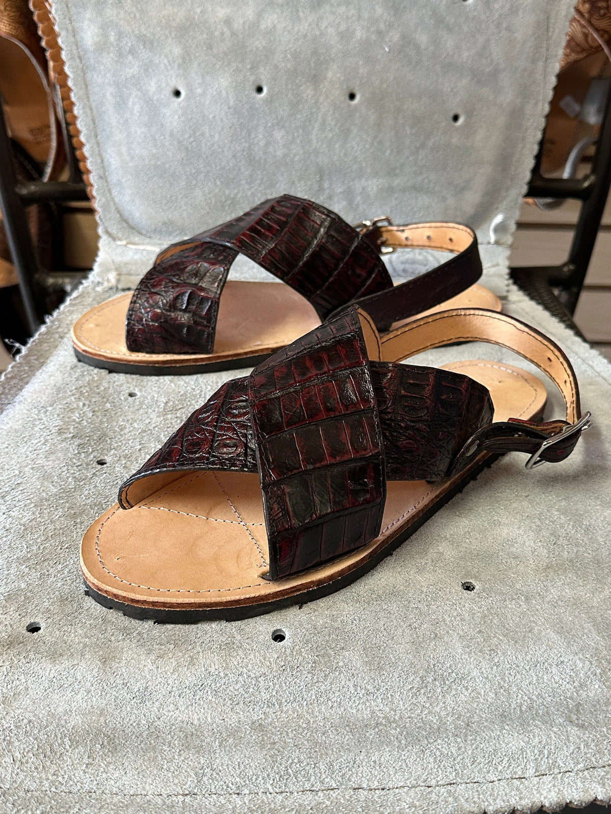 Black Cherry Crocodile / Caiman Cruzado Huarache — Rodeo Durango Brand Corp.