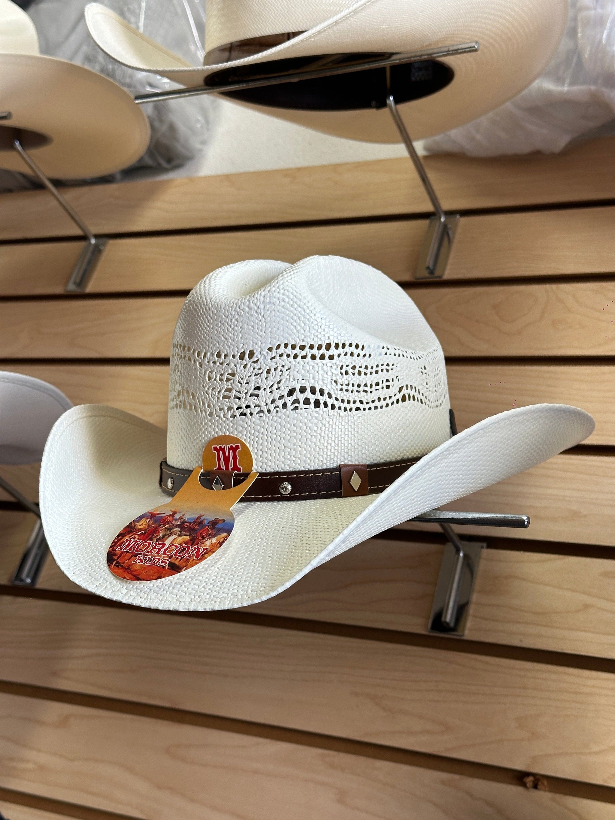 Sombreros / Straw Cowboy Hat — Rodeo Durango Brand Corp.